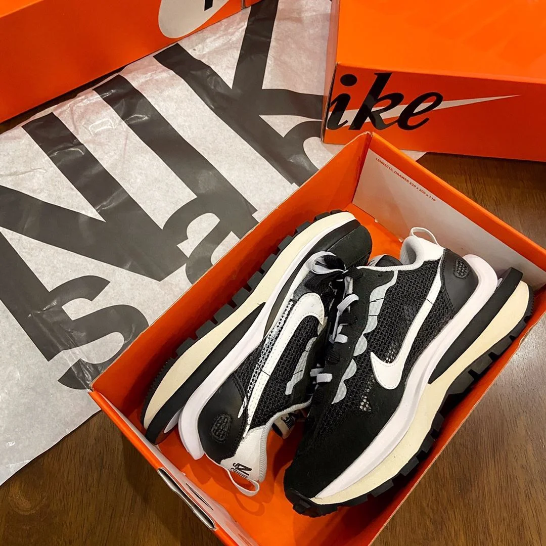 Factory-made Sacai x Nike VaporWaffle Shoes