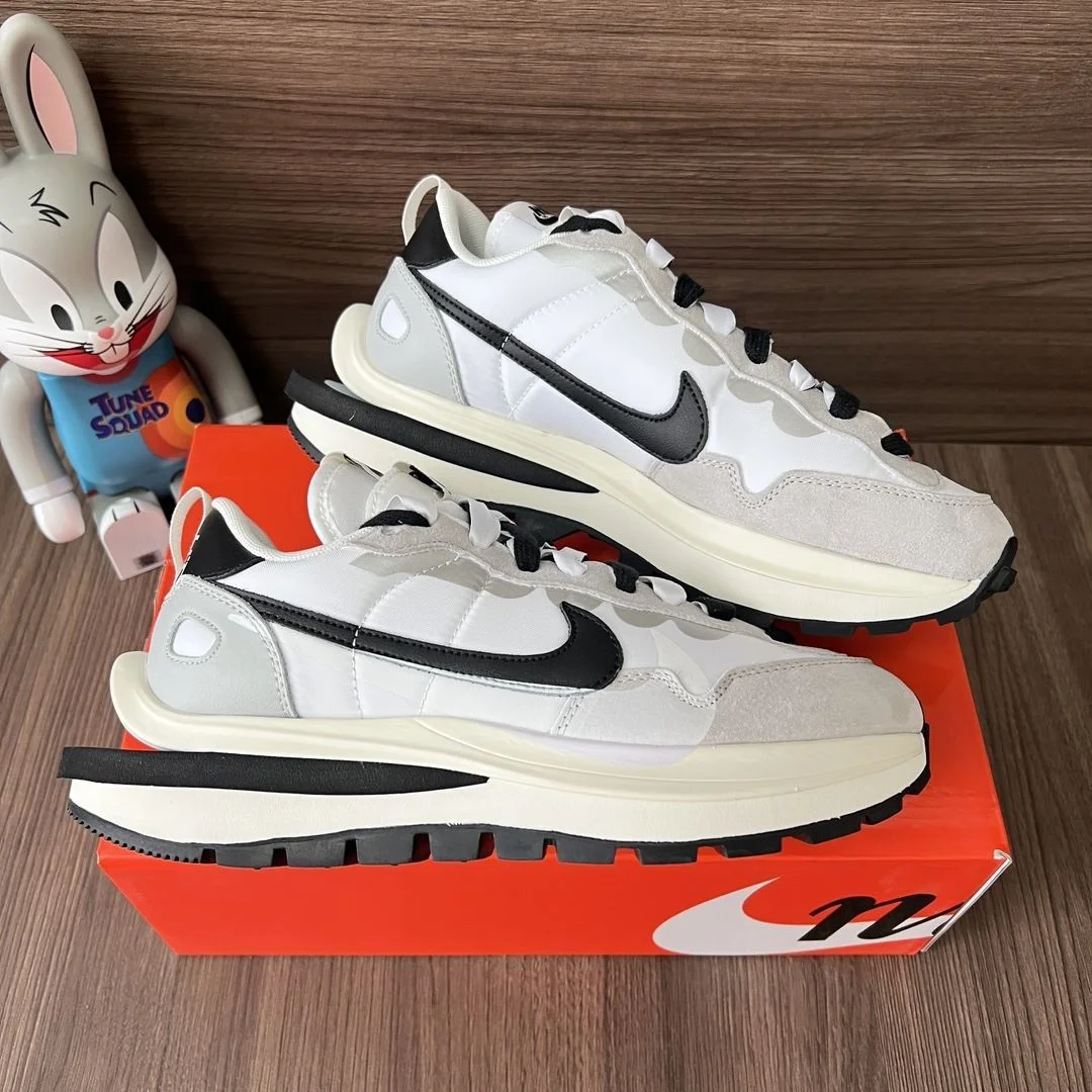Exact replica Sacai x Nike VaporWaffle Shoes