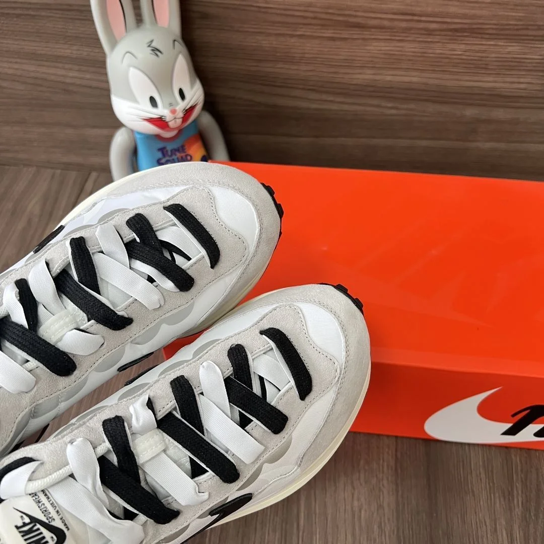 Exact replica Sacai x Nike VaporWaffle Shoes