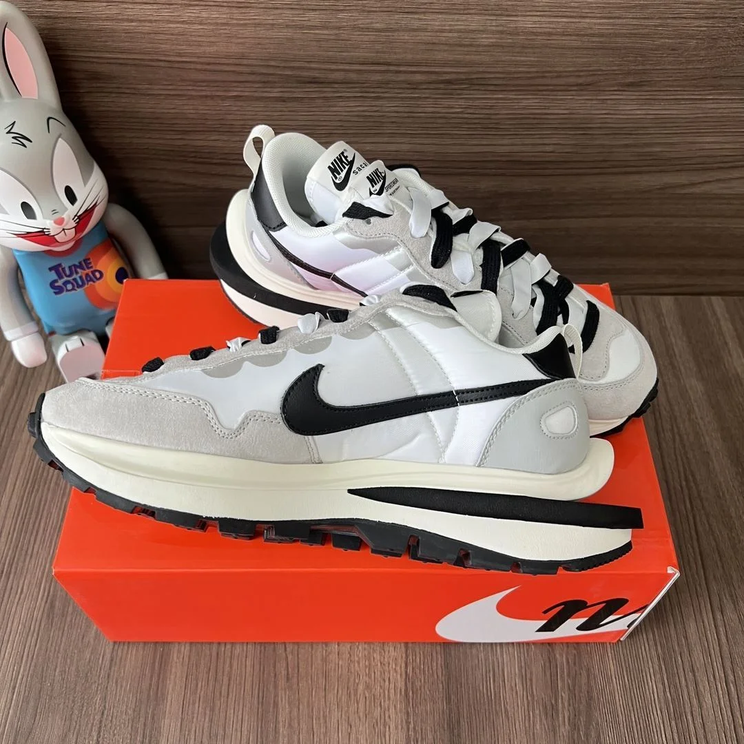 Exact replica Sacai x Nike VaporWaffle Shoes