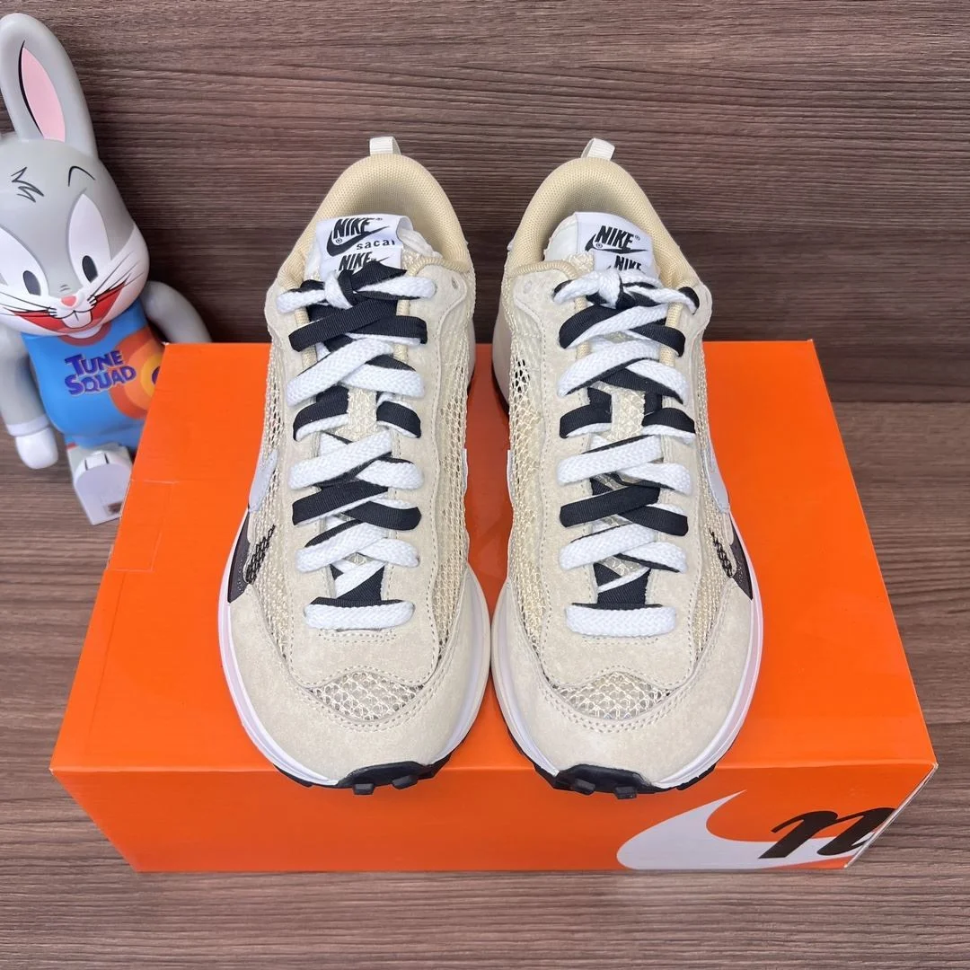 Brand-authenticated Sacai x Nike VaporWaffle Shoes