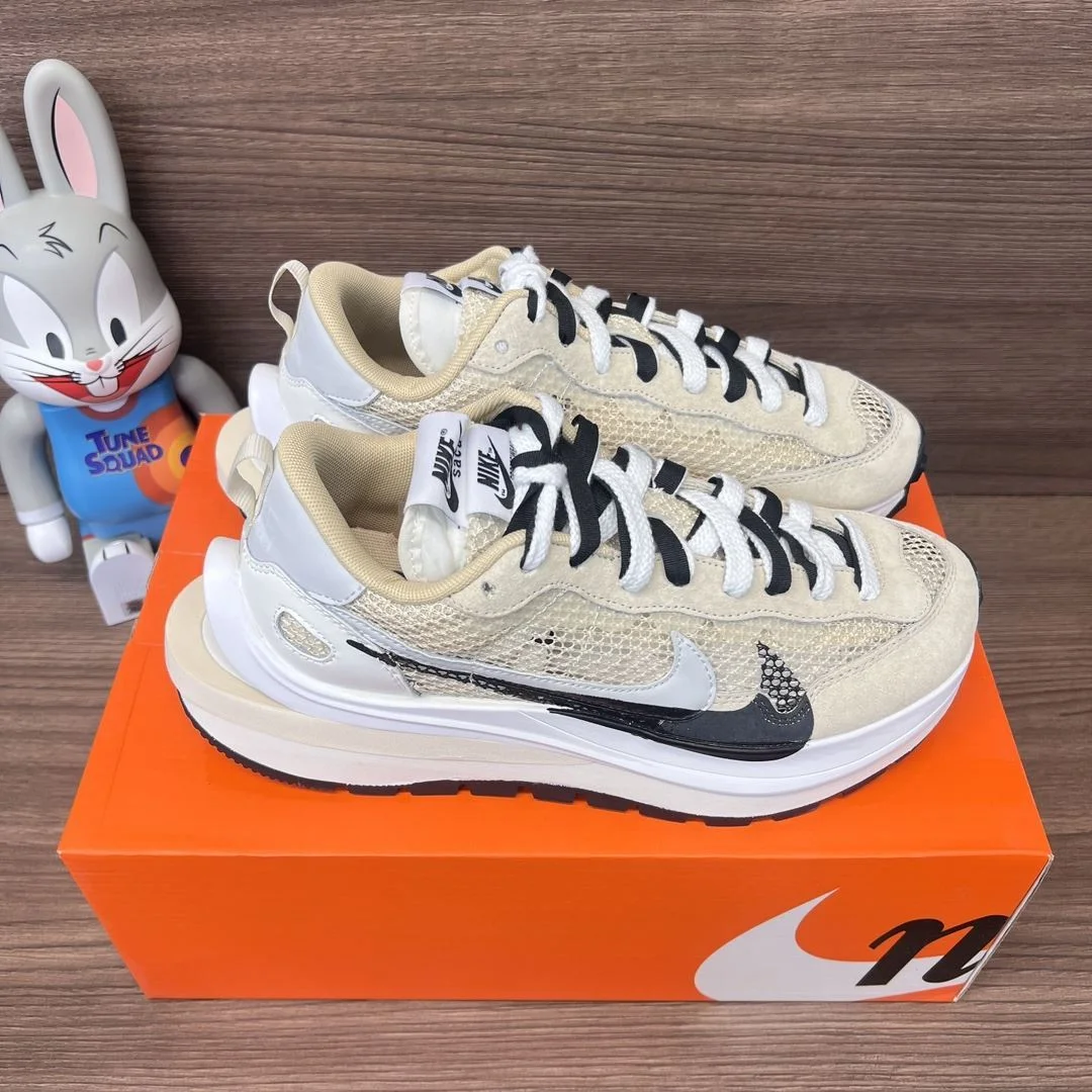 Brand-authenticated Sacai x Nike VaporWaffle Shoes