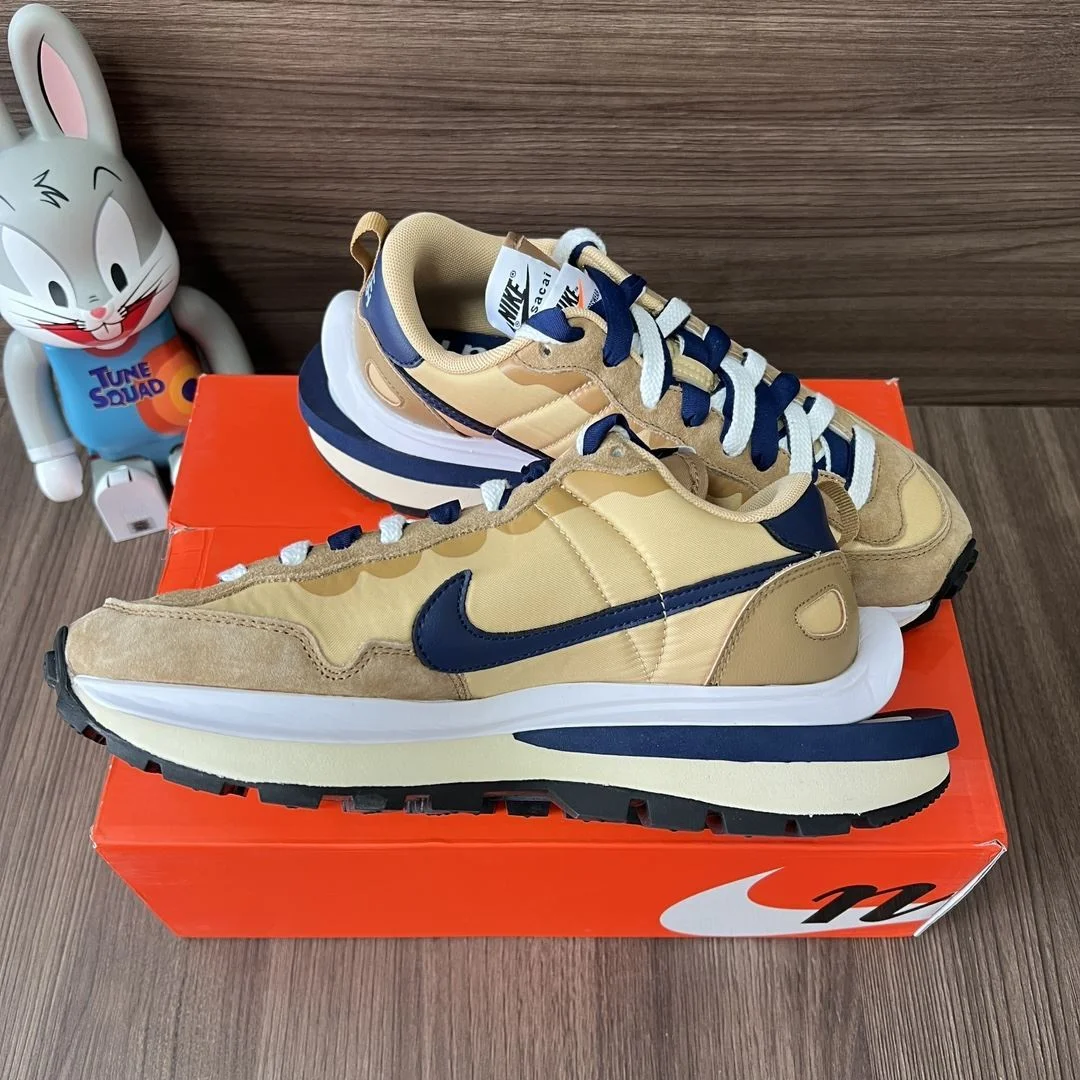 Discounted Sacai x Nike VaporWaffle Shoes