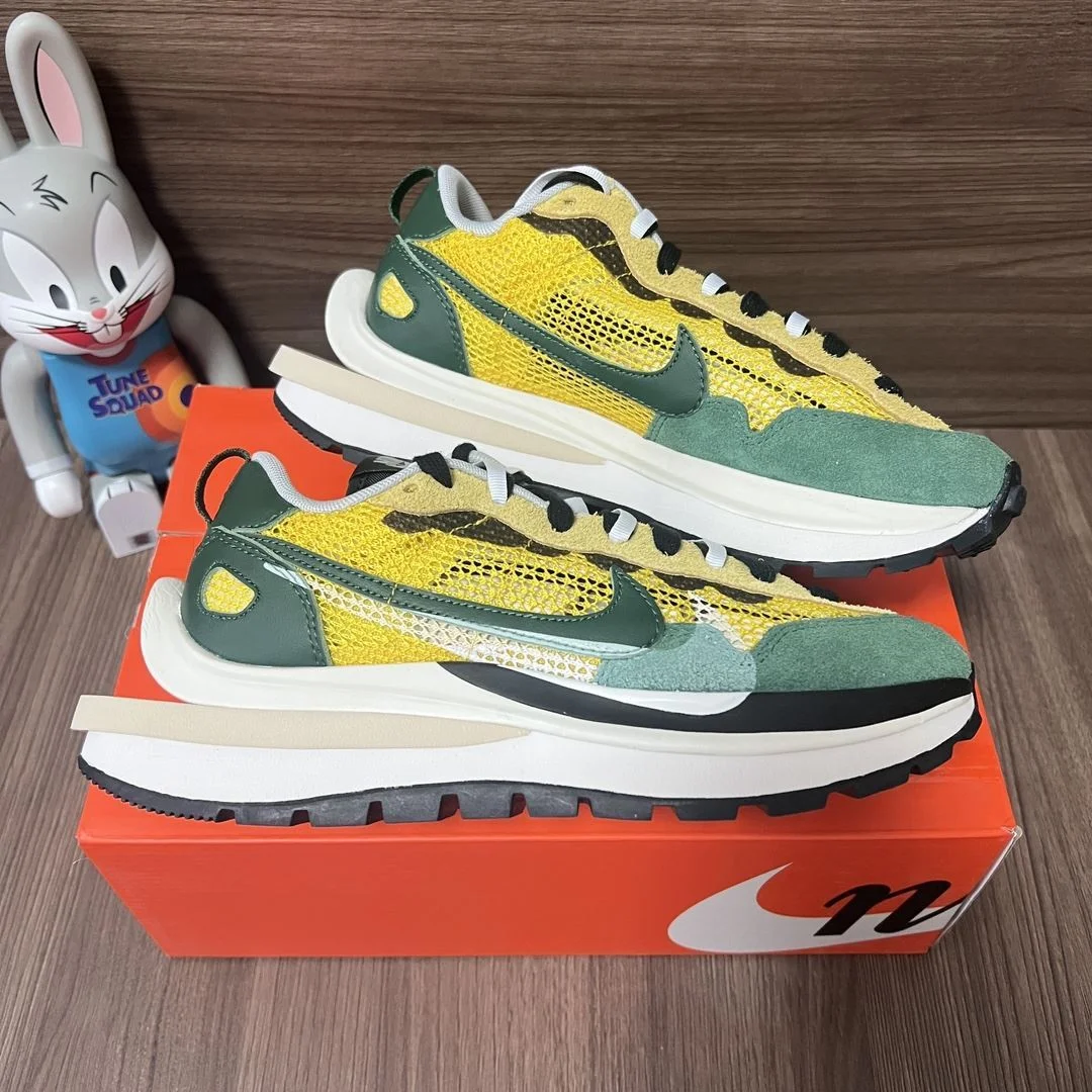 OEM Sacai x Nike VaporWaffle Shoes