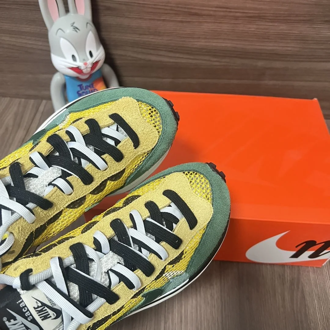 OEM Sacai x Nike VaporWaffle Shoes