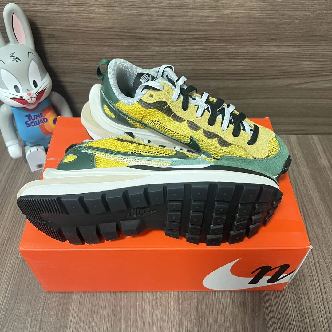 OEM Sacai x Nike VaporWaffle Shoes