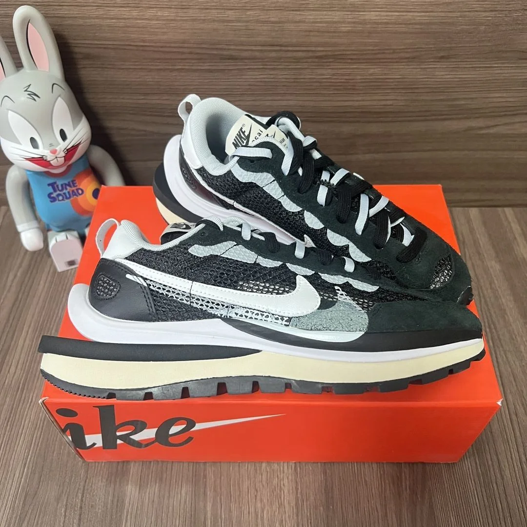 OEM Sacai x Nike VaporWaffle Shoes