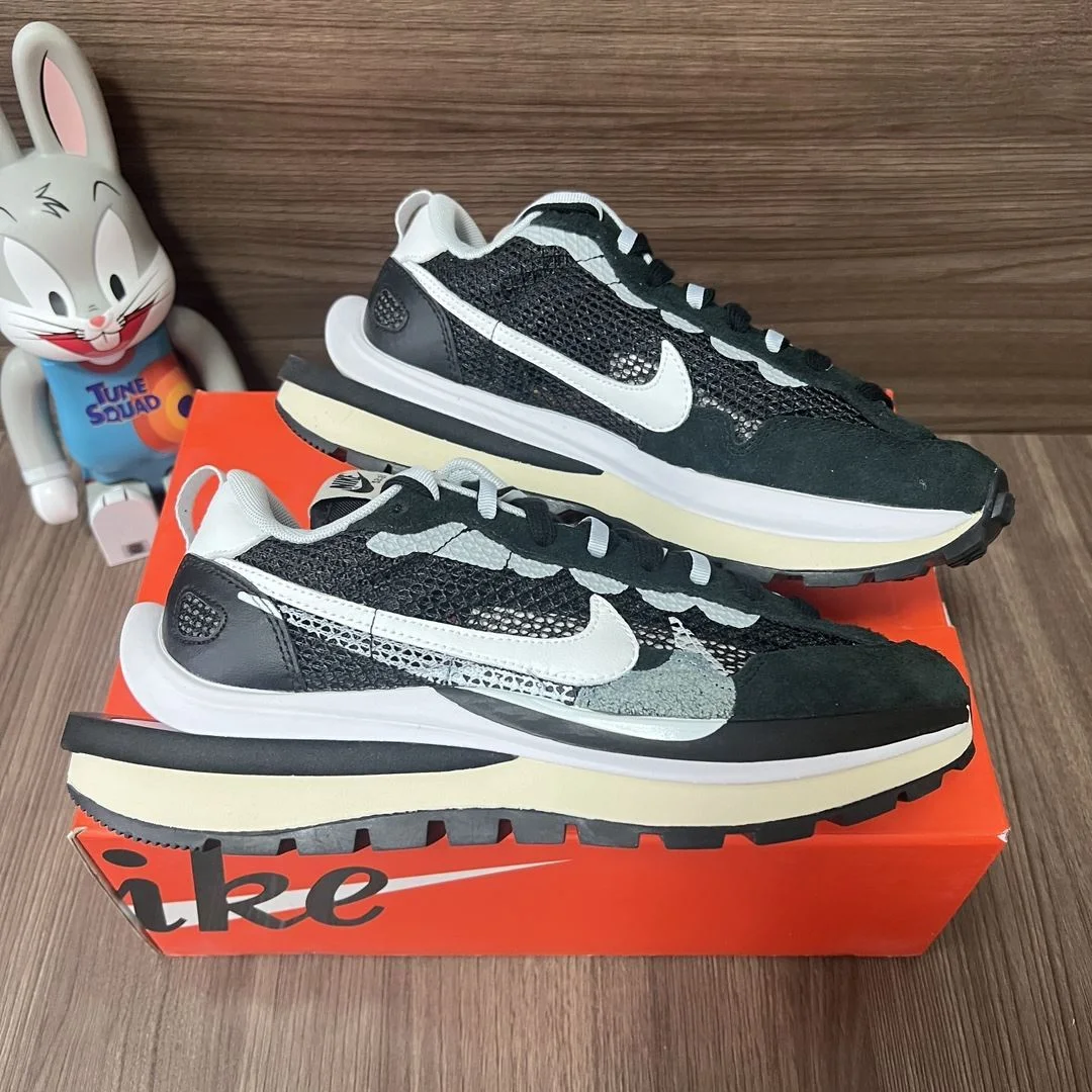 OEM Sacai x Nike VaporWaffle Shoes