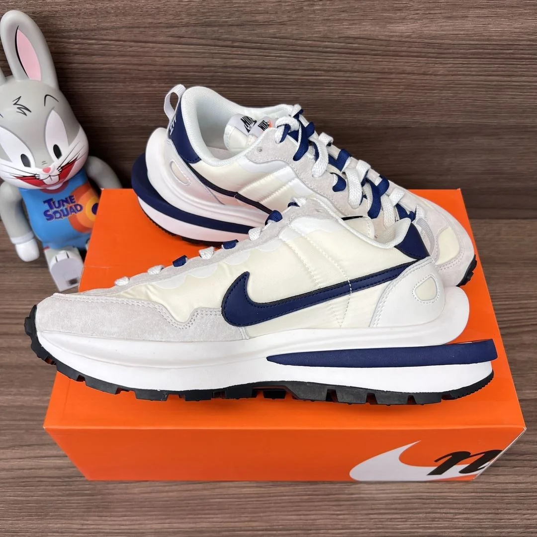 Economical Sacai x Nike VaporWaffle Shoes