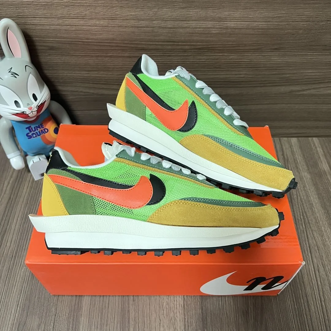 Value-priced Sacai x Nike VaporWaffle Shoes