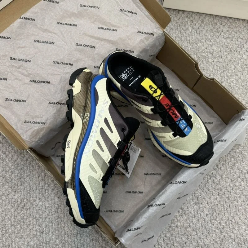 Top match Salomon Sandals