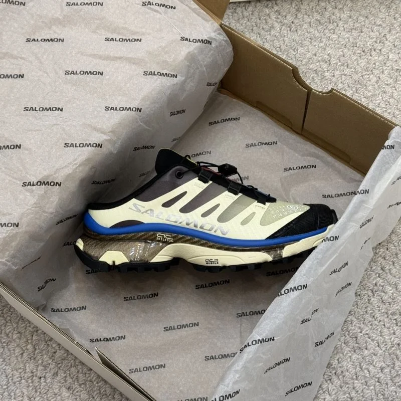 Top match Salomon Sandals
