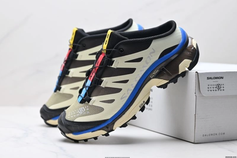 Top match Salomon Sandals