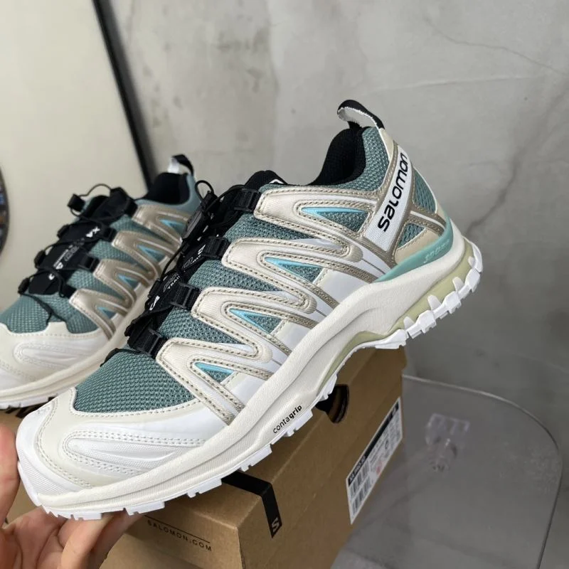 Bargain Salomon Shoes