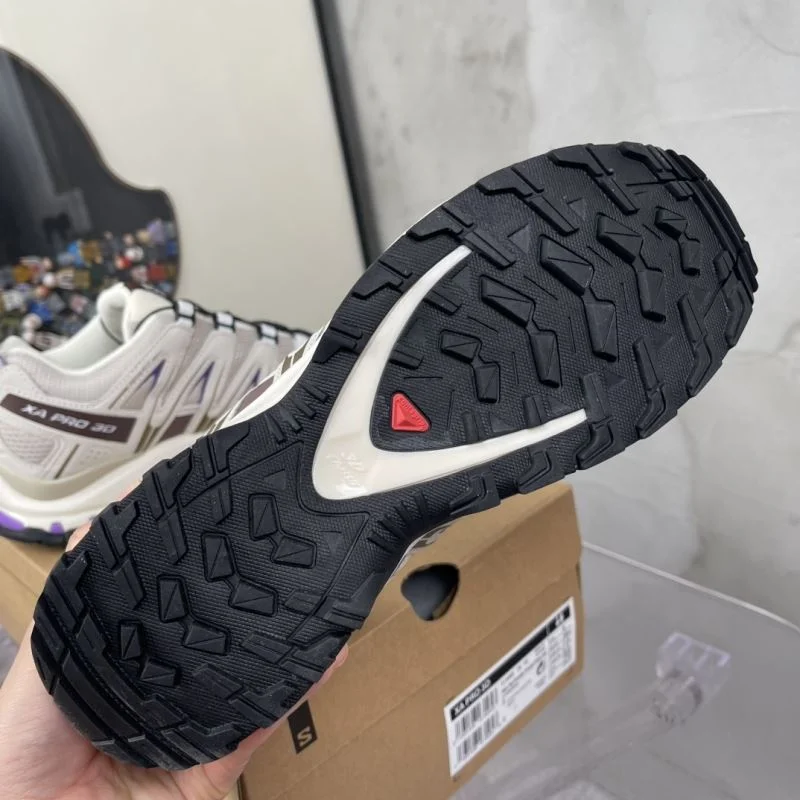 Factory-made Salomon Shoes