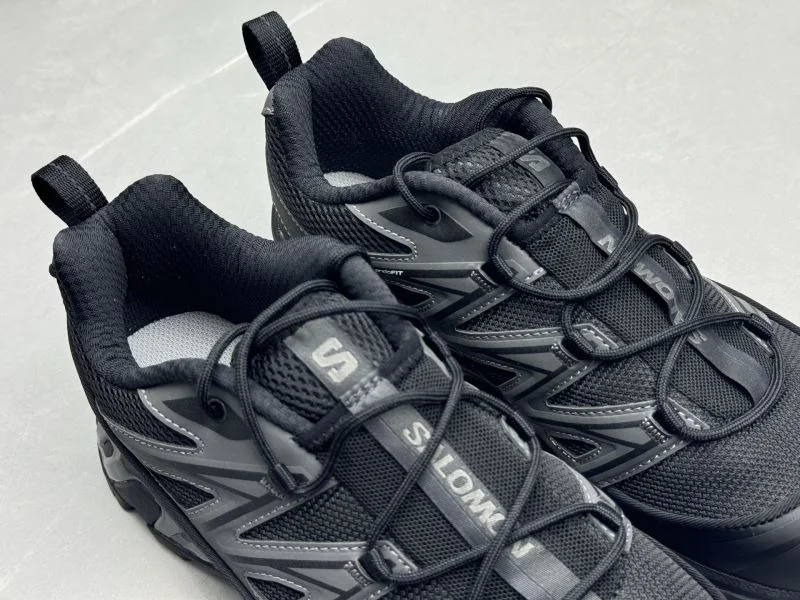 Discounted Salomon Shoes