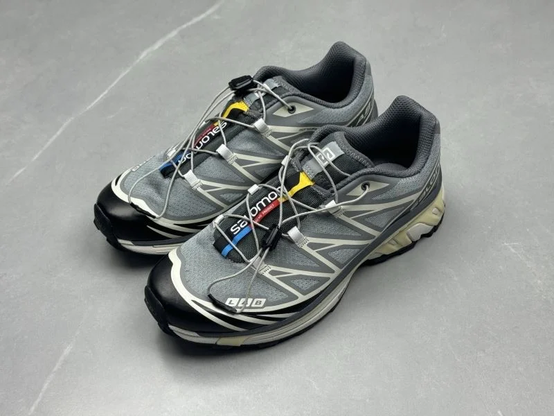 Indistinguishable Salomon Shoes