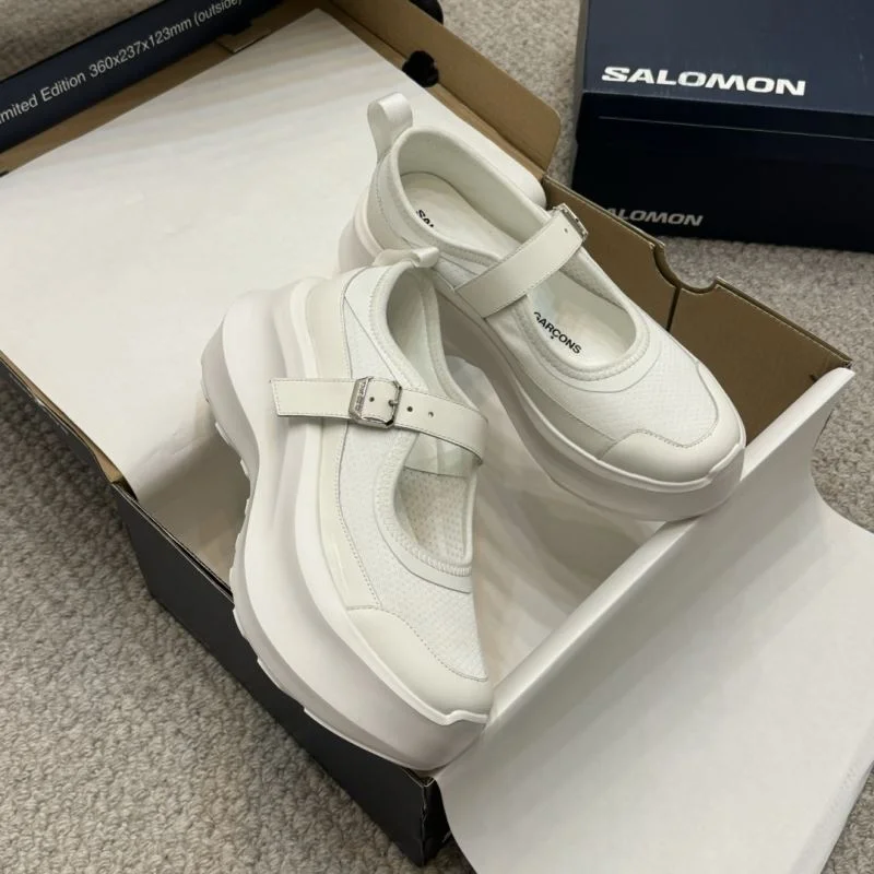 Reasonably priced Salomon Shoes