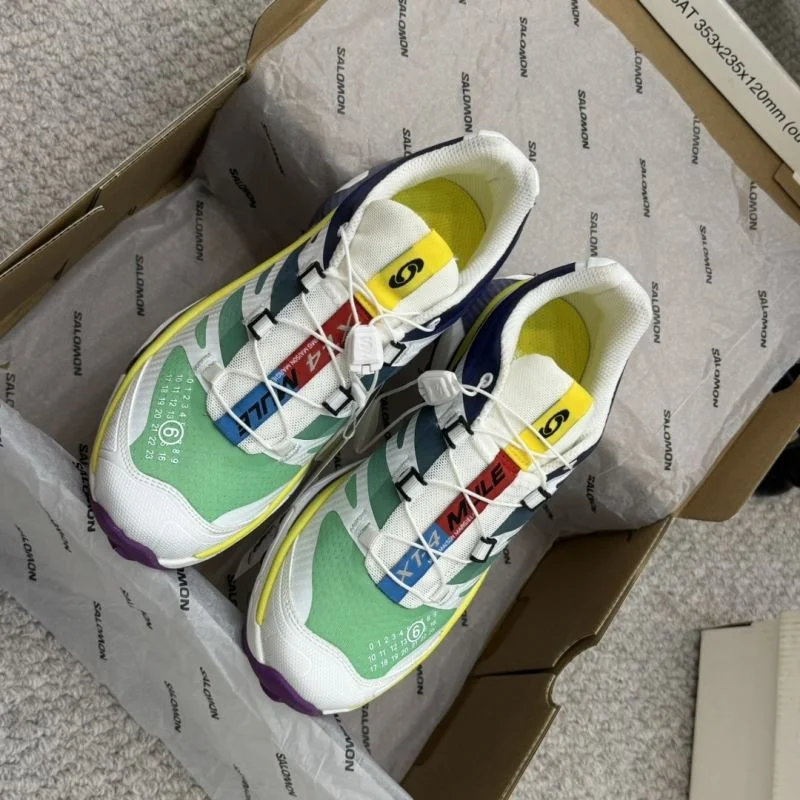Reasonably priced Salomon Shoes