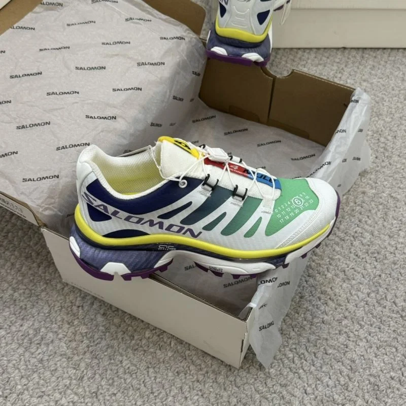 Reasonably priced Salomon Shoes