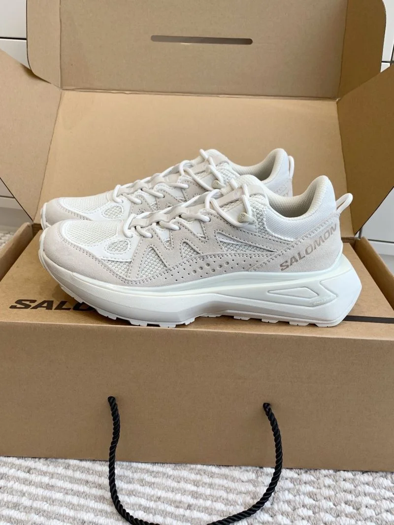 Exact replica Salomon Shoes