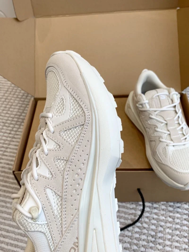 Exact replica Salomon Shoes