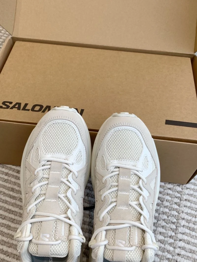 Exact replica Salomon Shoes