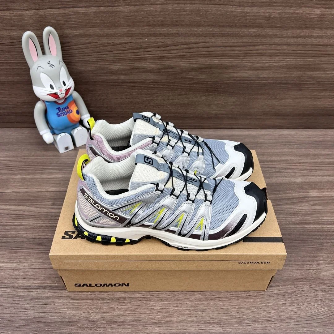 Exact replica Salomon Shoes