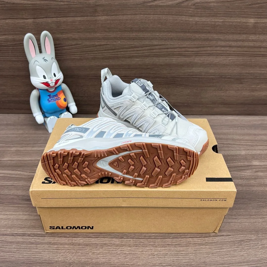 Accurate model Salomon Shoes