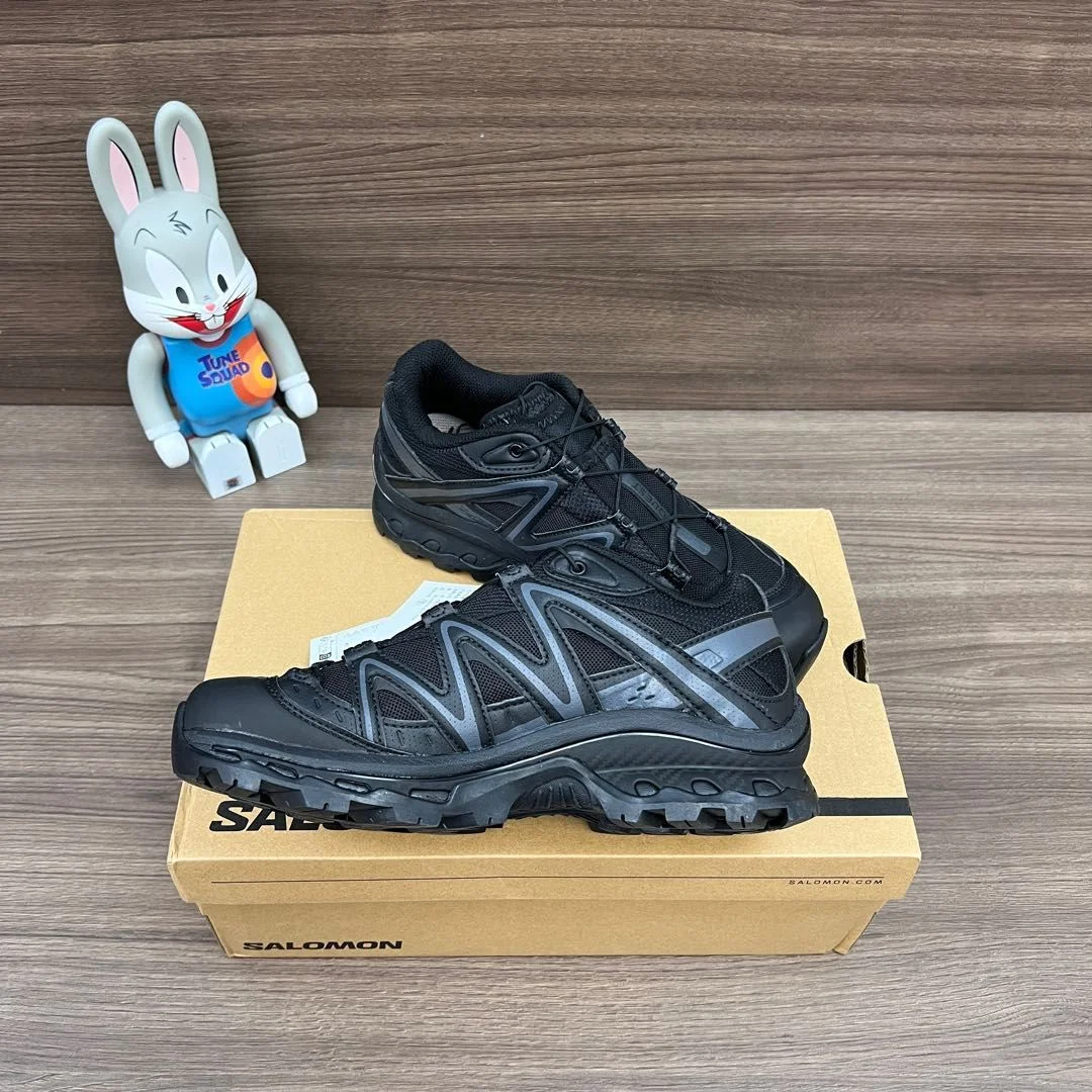 Reasonably priced Salomon Shoes