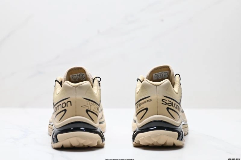 Top mirror Salomon Shoes