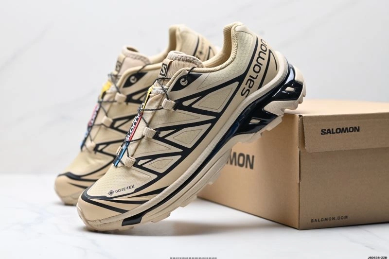 Top mirror Salomon Shoes