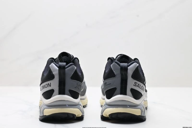 Low-cost Salomon Shoes