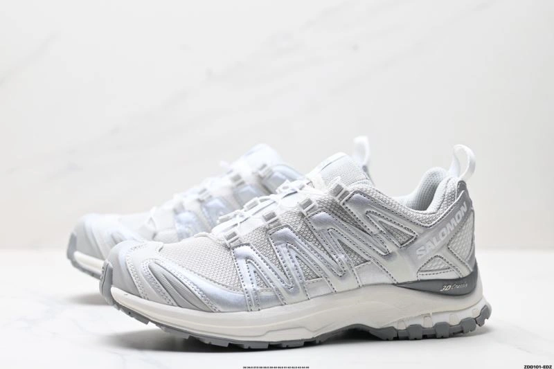 Accurate model Salomon Shoes