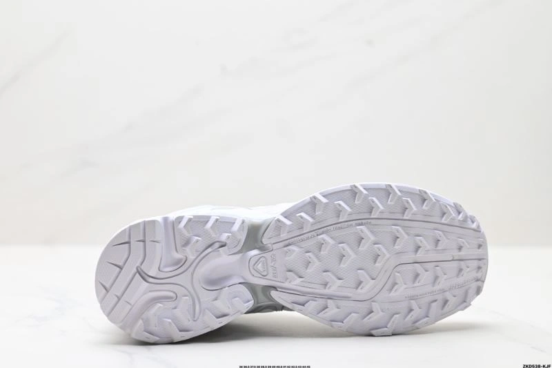 Top mirror Salomon Shoes