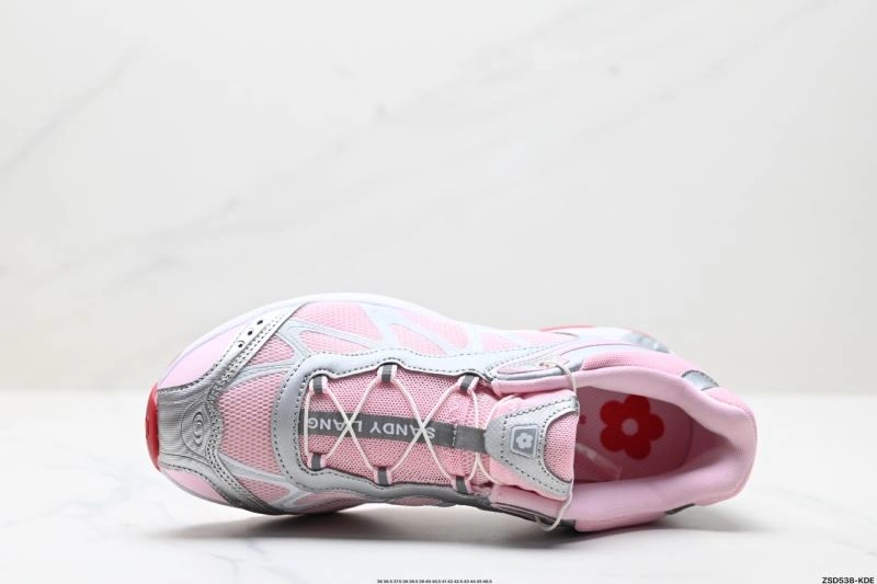 Reasonably priced Salomon Shoes