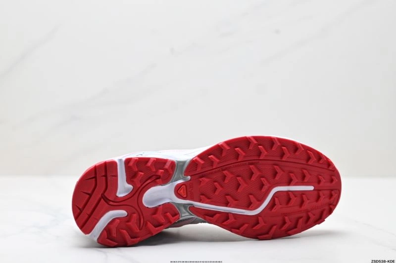 Reasonably priced Salomon Shoes