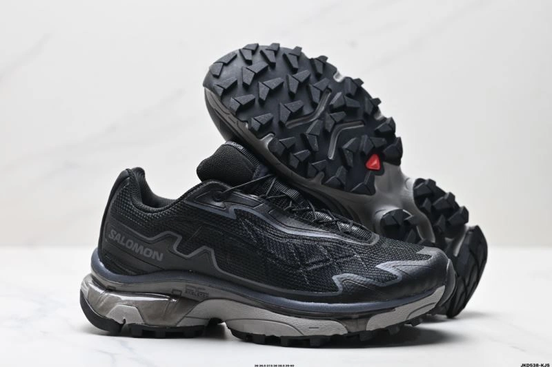 Accurate model Salomon Shoes