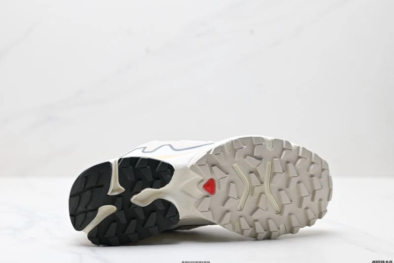 High fidelity Salomon Shoes