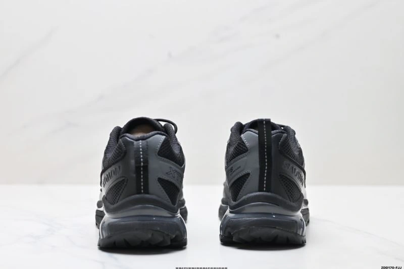 Exact replica Salomon Shoes