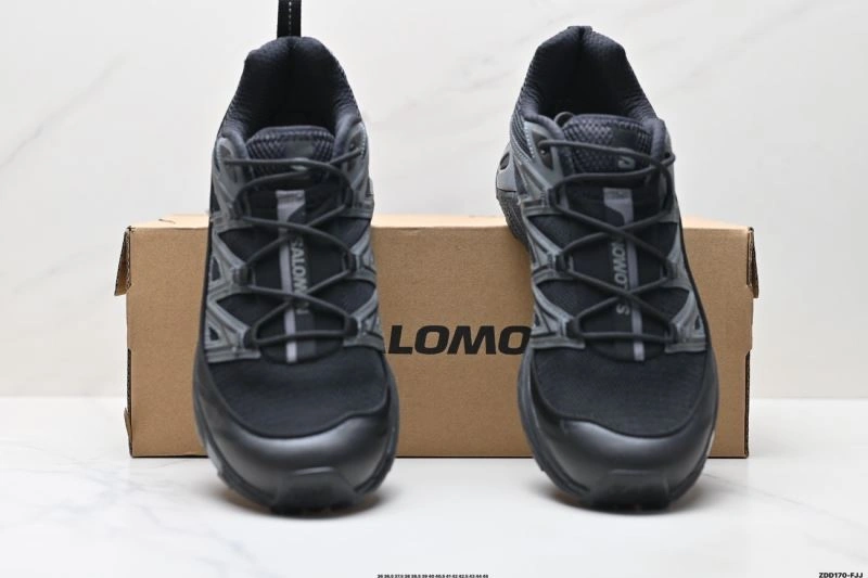 Exact replica Salomon Shoes