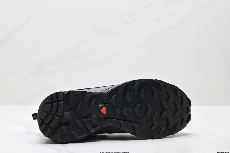 Exact replica Salomon Shoes