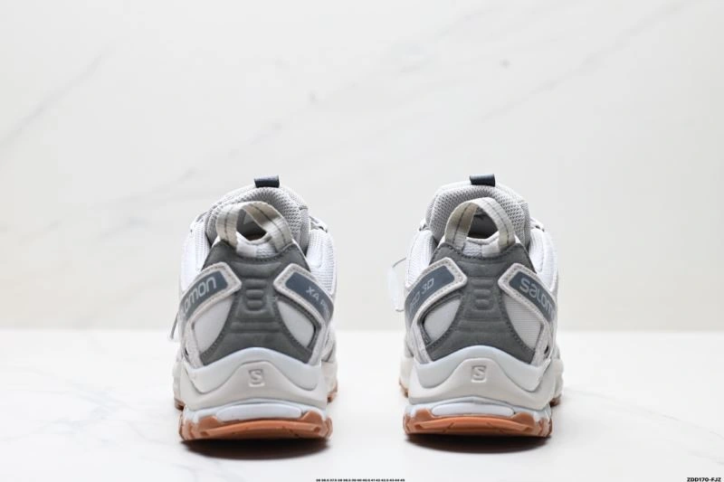 Bargain Salomon Shoes