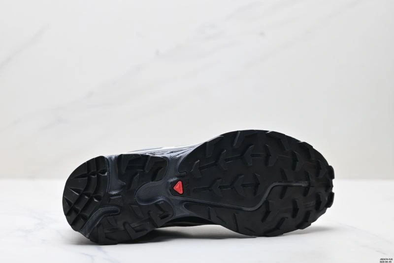 Low-cost Salomon Shoes