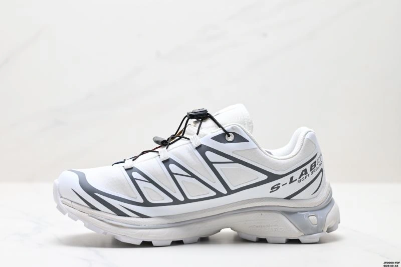 Accurate model Salomon Shoes