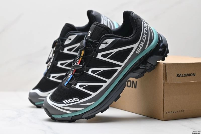 Exact replica Salomon Shoes