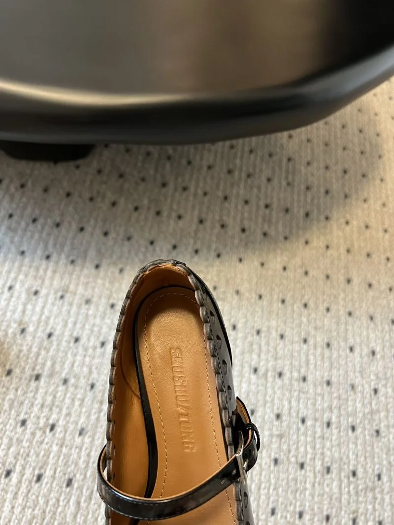 Factory-made Shushutong Sandals