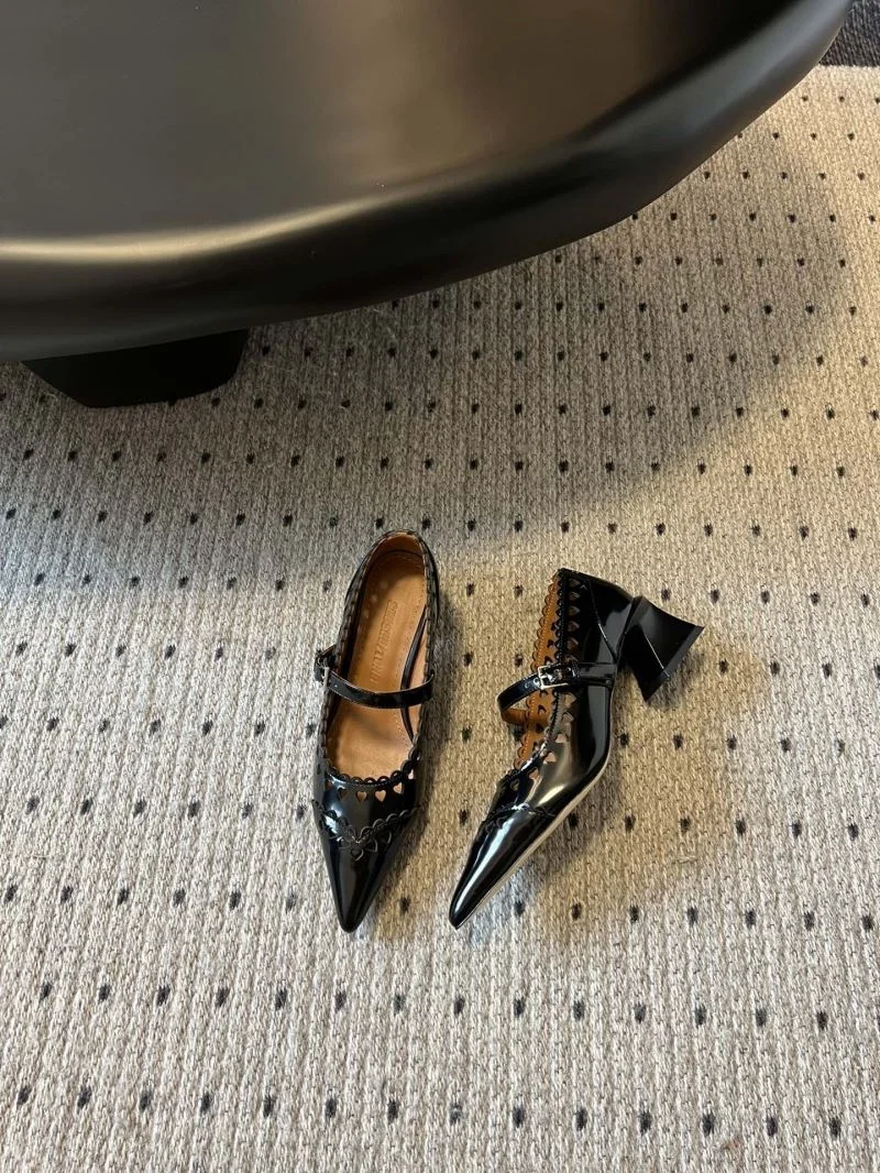 Factory-made Shushutong Sandals