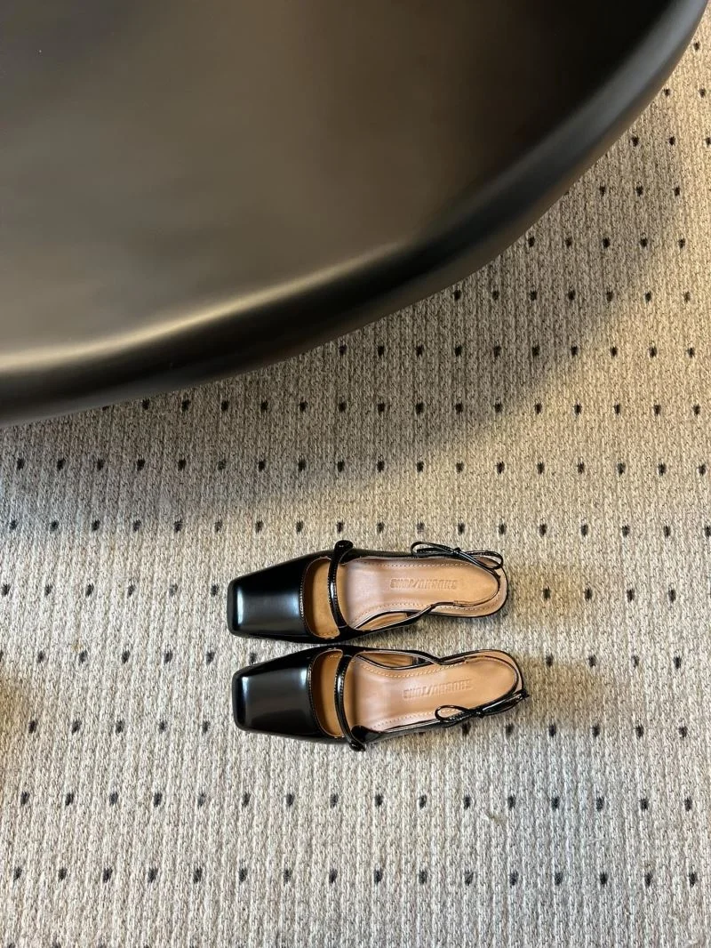 Genuine Shushutong Sandals