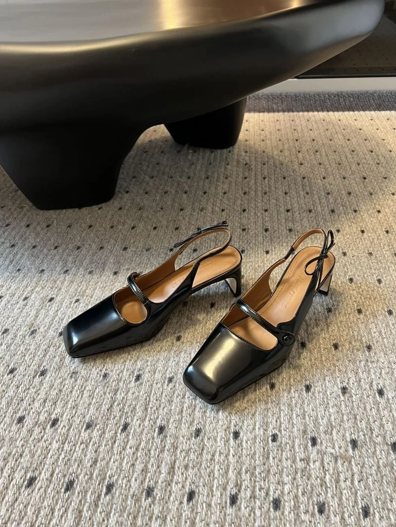 Genuine Shushutong Sandals
